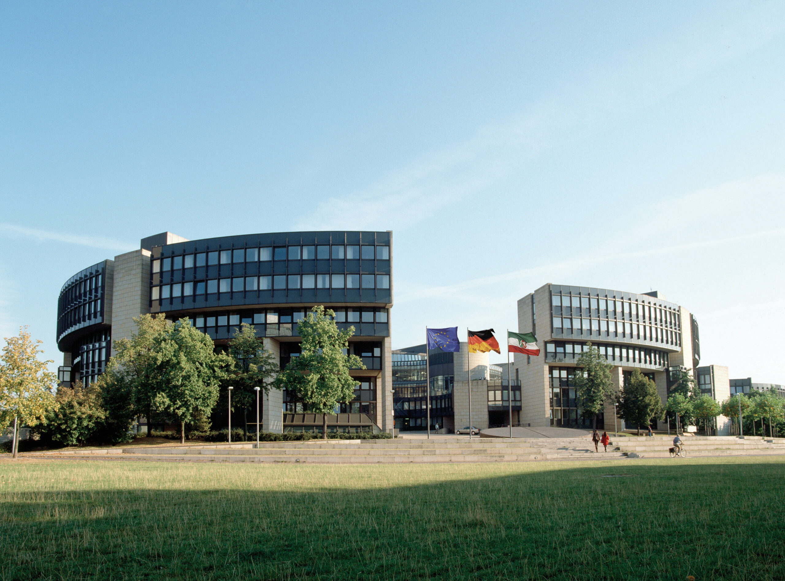 vhs-Exkursion: Besuch des Landtags NRW